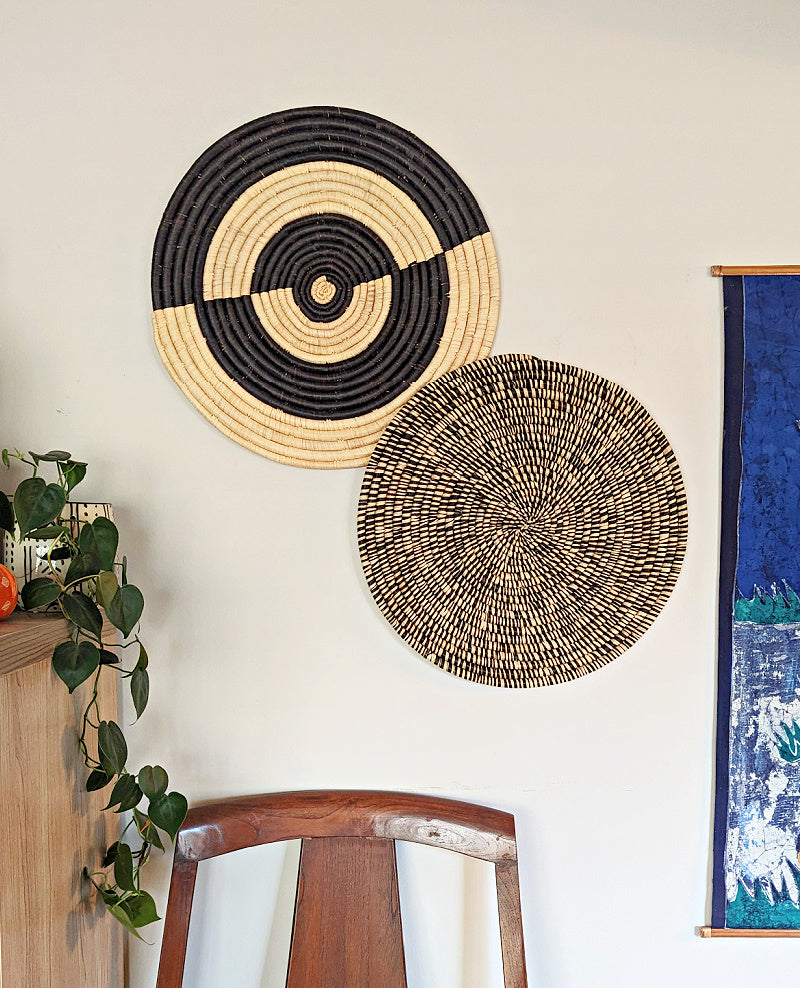 Large Woven Raffia Wall Plate Duo Tone – Reflektion Design